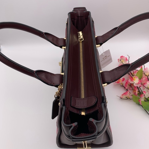 Coach | Bags | Coach Swagger Carryall 27 In Canyon Quilt | Poshmark